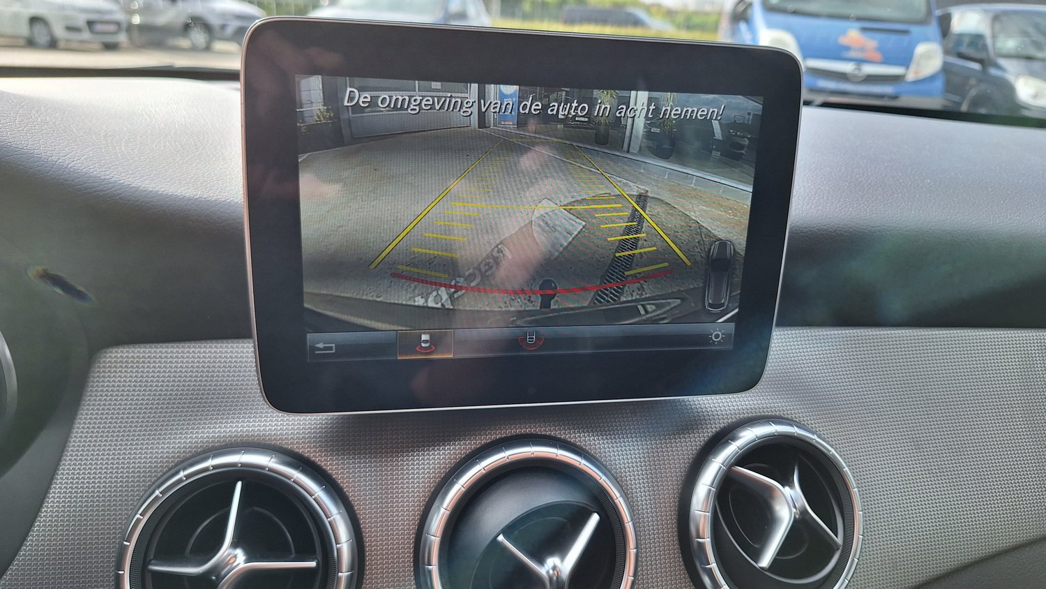 Mercedes-Benz CLA 200 SHOOTING BRAKE - Onderhoud wagens ...